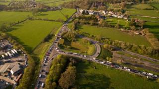 A26: Parts of East Sussex route faces closures for resurfacing - BBC News