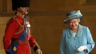 Six times the Queen made us laugh - BBC News