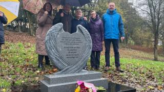Royton Cemetery mass grave: Babies and children among 300 bodies found ...