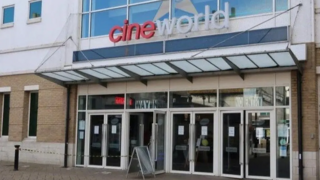 Cineworld to close Nottingham city centre cinema - BBC News