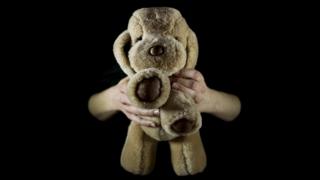 Would these ten objects help you with your mental health? - BBC News