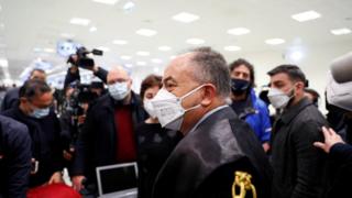 Italy 'Ndrangheta group: Biggest mafia trial in decades opens - BBC News