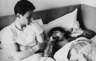 Jean-Luc Godard: Visionary director's life and films in pictures - BBC News
