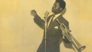 Tony Allen: 'World's greatest drummer' and afrobeat pioneer dies - BBC News