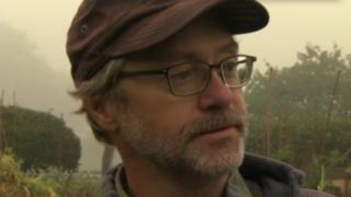 IS suspect Jack Letts' parents arrested - BBC News