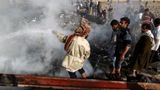 Can Saudi Arabia fight two wars at once? - BBC News