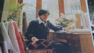 Laura Ashley 30 years on: Memories of the girl from Dowlais - BBC News