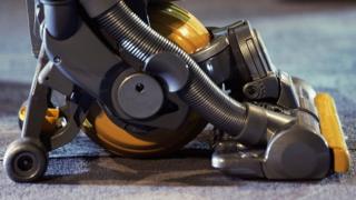 Dyson to move head office to Singapore - BBC News