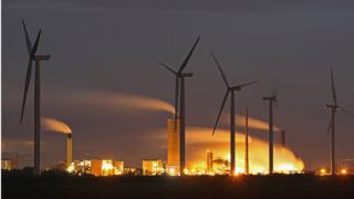 Full power ahead for UK to Norway under-sea power cable - BBC News