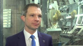 Nuclear fusion reactor decommissioning begins after 40 years - BBC News