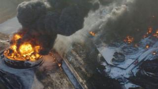 Buncefield explosion: 'I thought a plane landed on us' - BBC News