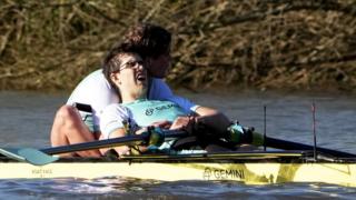 Struggling rower fulfilled childhood dream of Boat Race place - BBC News