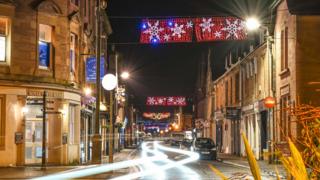 Dingwall - Latest News, Headlines and Entertainment from the BBC