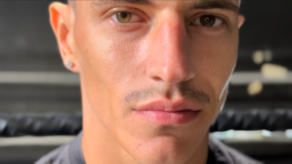 Ipswich boxer made homeless at eight says it made him a fighter - BBC News