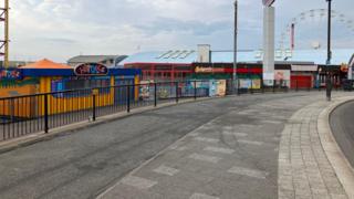 Southend disorder results in eight arrests and weapons seized - BBC News