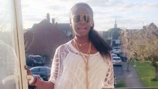 Canterbury killer Maureen Rickards jailed for husband's murder - BBC News