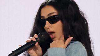 Official UK music charts - BBC News