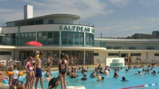 Saltdean: Historic lido restoration is completed after 14 years - BBC News
