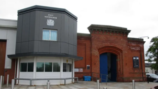 Troubled NHS trust to quit East Midlands prison health contract - BBC News