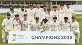 County Cricket - Latest news, updates & results - BBC Sport