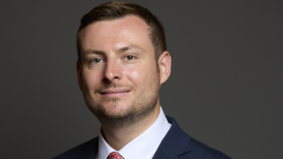 Bracknell MP seeking views on possible assisted dying changes - BBC News