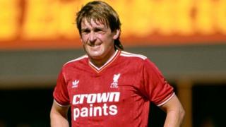 How Kettering Town sponsorship deal changed football for ever - BBC News