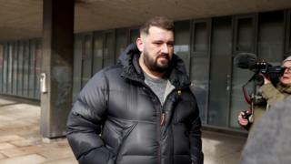 Joe Anderson and Derek Hatton in court over bribery charges - BBC News
