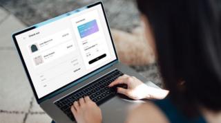 Google AI search tells users to glue pizza and eat rocks - BBC News