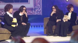 Aimee Lou Wood: Comedians weigh in on Saturday Night Live skit - BBC News