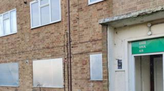 Laura Winham: Woman wrote in diary how she was 'starving' - BBC News