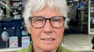 Wales' first minister Vaughan Gething resigns as ministers quit - BBC News