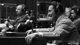 Jewish US army translator who got close to the Nazis - BBC News