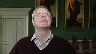 Bishop Auckland: Jonathan Ruffer halts regeneration funding - BBC News