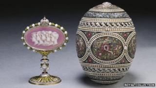 Three royal treasures that shed light on the monarchy - BBC News