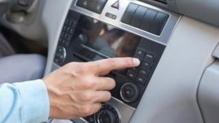 Swansea Sound in tune with radio listeners for 40 years - BBC News