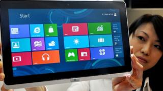 Microsoft unveils Windows 10 system with Start Menu - BBC News