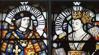 Richard III dig: Mysteries remain over notorious king - BBC News