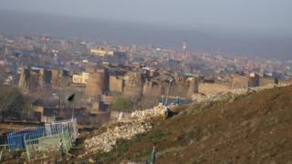 In pictures: Ghazni's undiscovered Afghan treasure trove - BBC News