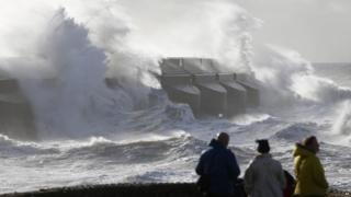 In pictures: Storm batters England and Wales - BBC News