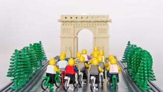 Lego artist exhibition sets new Paisley Museum record - BBC News