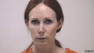 Actress Shannon Richardson pleads guilty in ricin case - BBC News