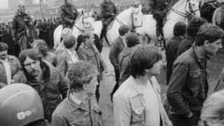 Miners' strike: The decades-old feud that still divides communities ...