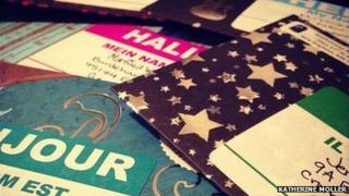 The allure of an old-fashioned pen pal - BBC News