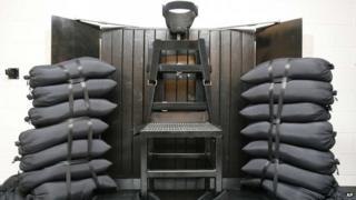 Will firing squads make a comeback in the US? - BBC News