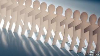 Dark net 'used by tens of thousands of paedophiles' - BBC News