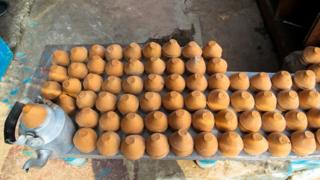 Chai - the drink India can't live without - BBC News