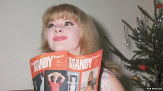 Profumo affair's Mandy Rice-Davies dies at the age of 70 - BBC News