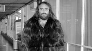 Demis Roussos: A colourful career - BBC News