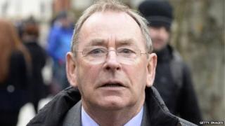 Fred Talbot: TV weatherman hid history of child abuse - BBC News