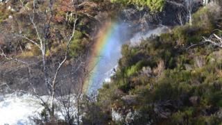 Severe gales leave 4,100 without power - BBC News